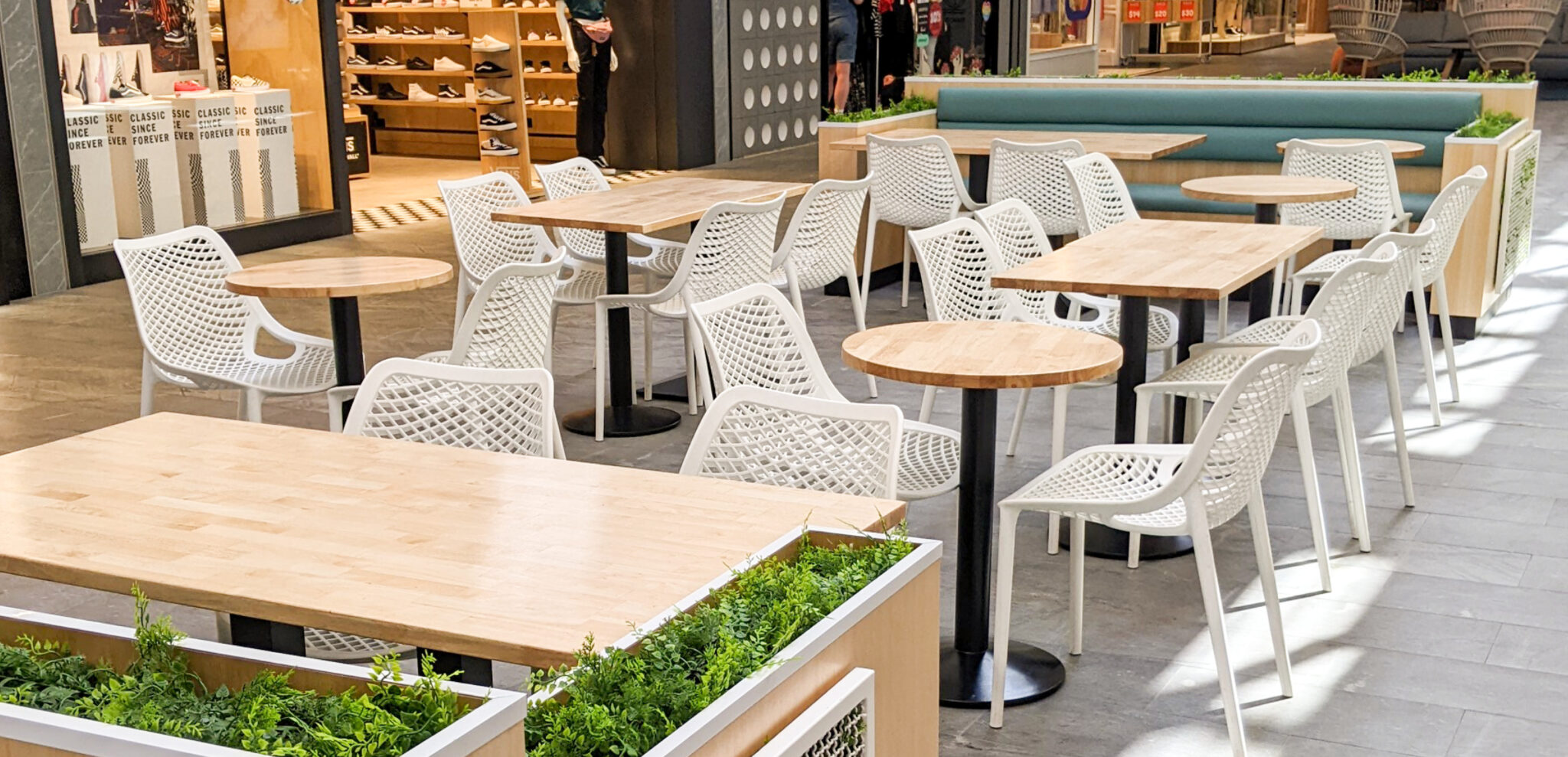 Commercial Dining Table Guide - Chairforce NZ